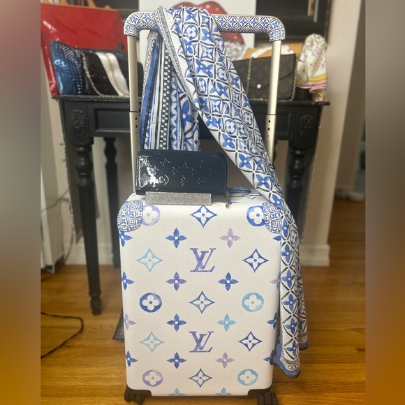 Louis Vuitton | Accessories | Pending Salelouis Vuitton 223 By The Pool ...